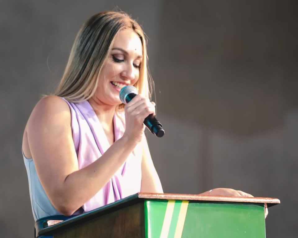 Marusa Trevisan | Mestre de Cerimônias | Apresentadora | Jornalista